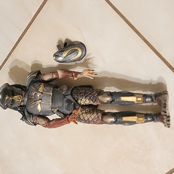 Fox | Toys | 28 Neca Snake Predator Action Figure With Shield | Poshmark